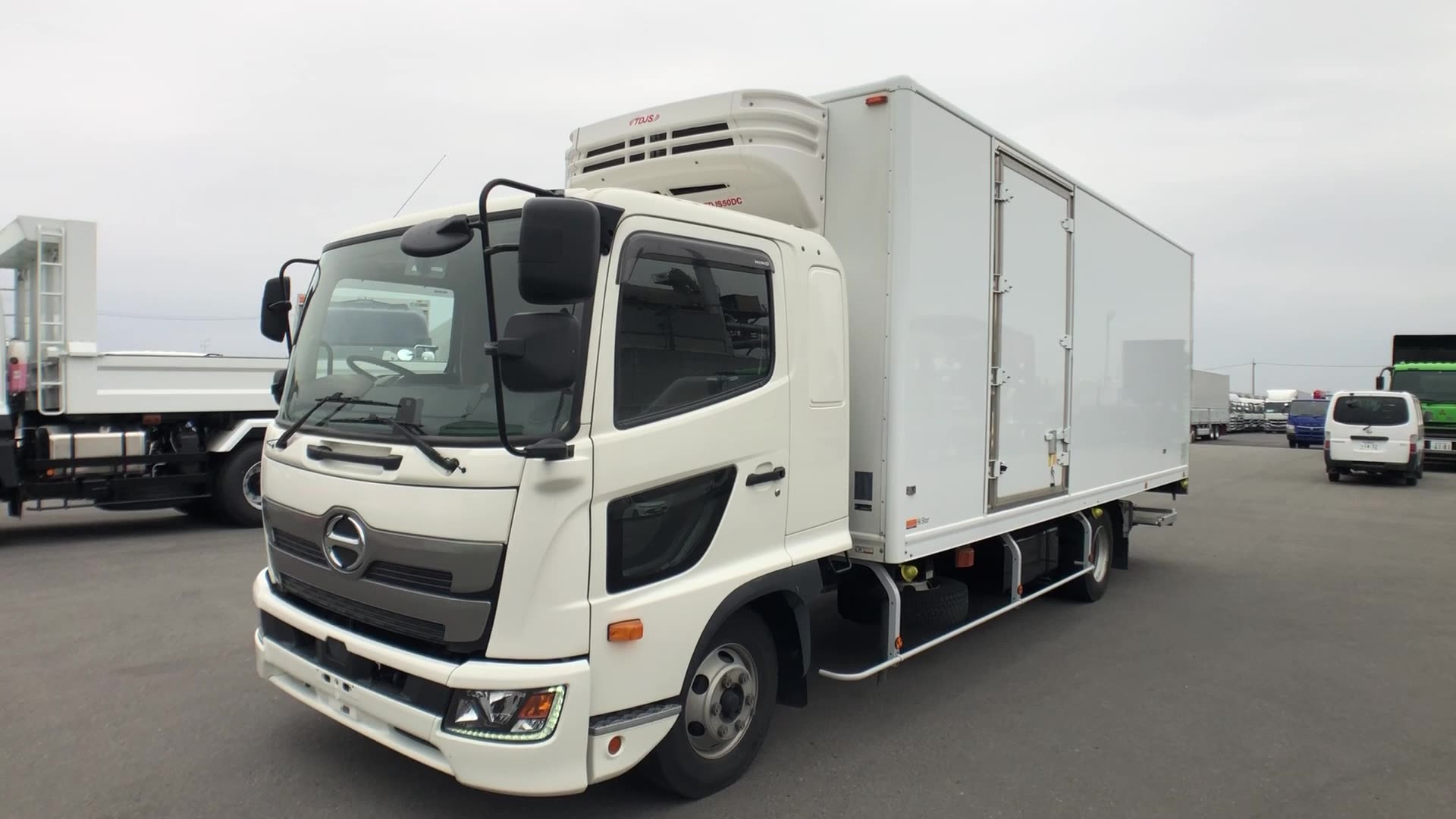 日野 2KG-FD2ABG 冷凍車 4t ワイド | 販売車輌 | 中古トラック販売・買取 [ 日光オート ] 愛知県弥富市